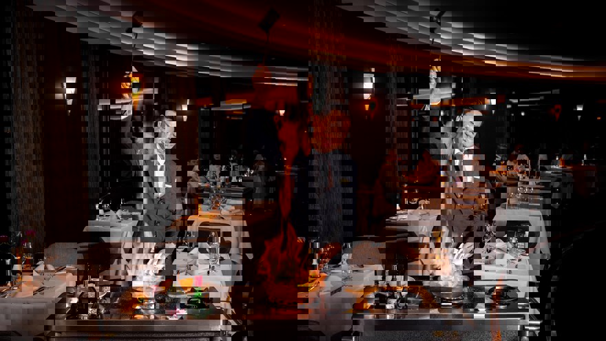 The Point Revolving Restaurant At Wrest Point | Hobart Restaurants ...