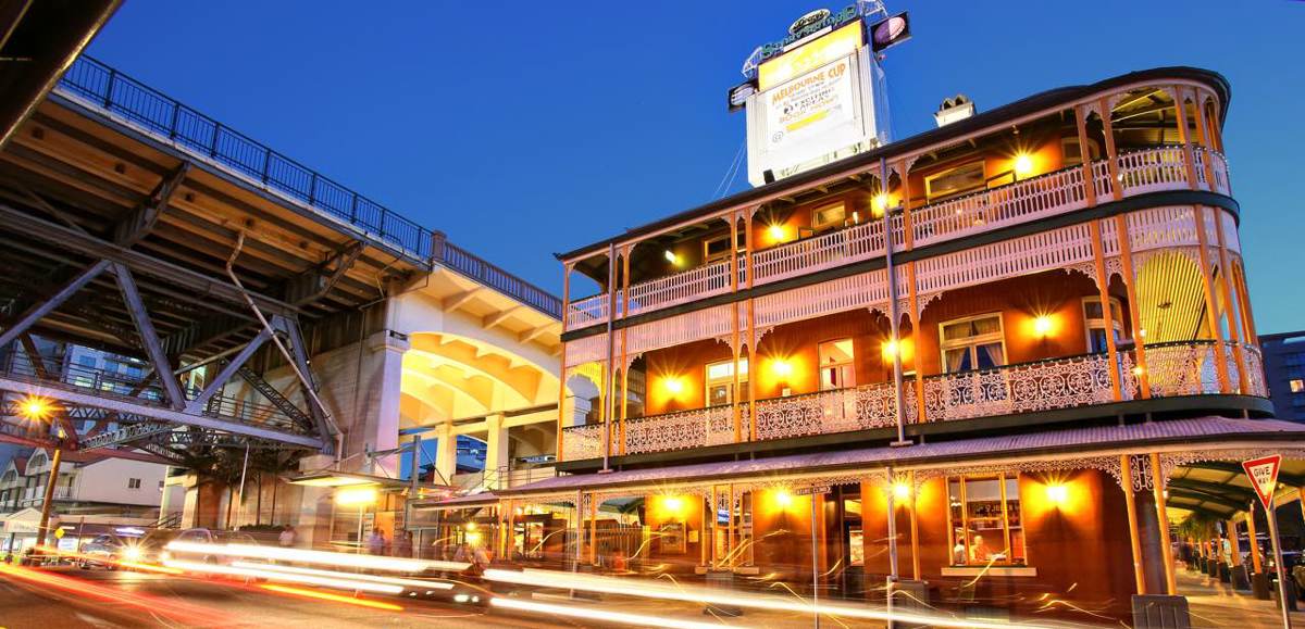 Deery's @ The Story Bridge Hotel | Best Restaurants of Australia