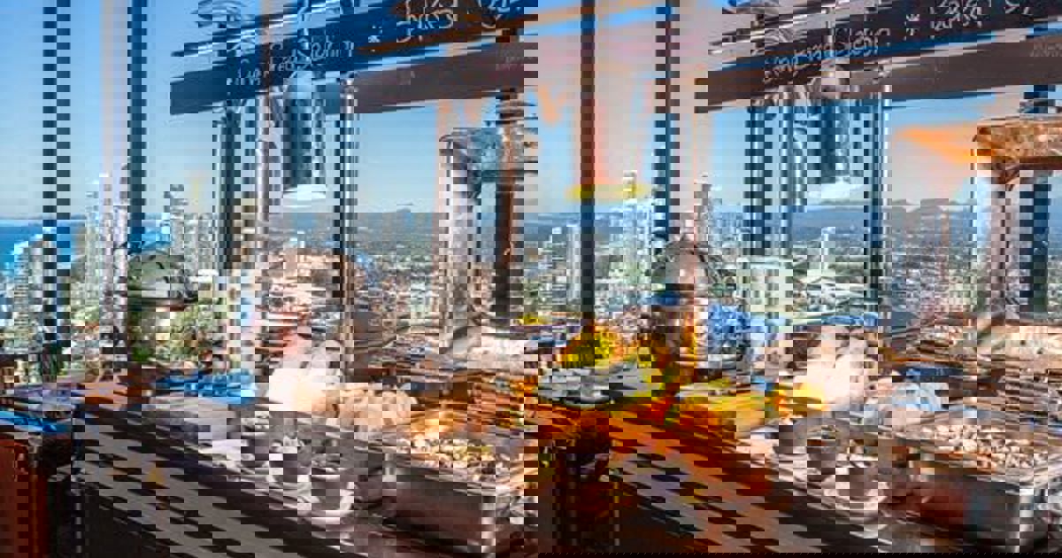 Four Winds Revolving Restaurant | Best Restaurants Australia