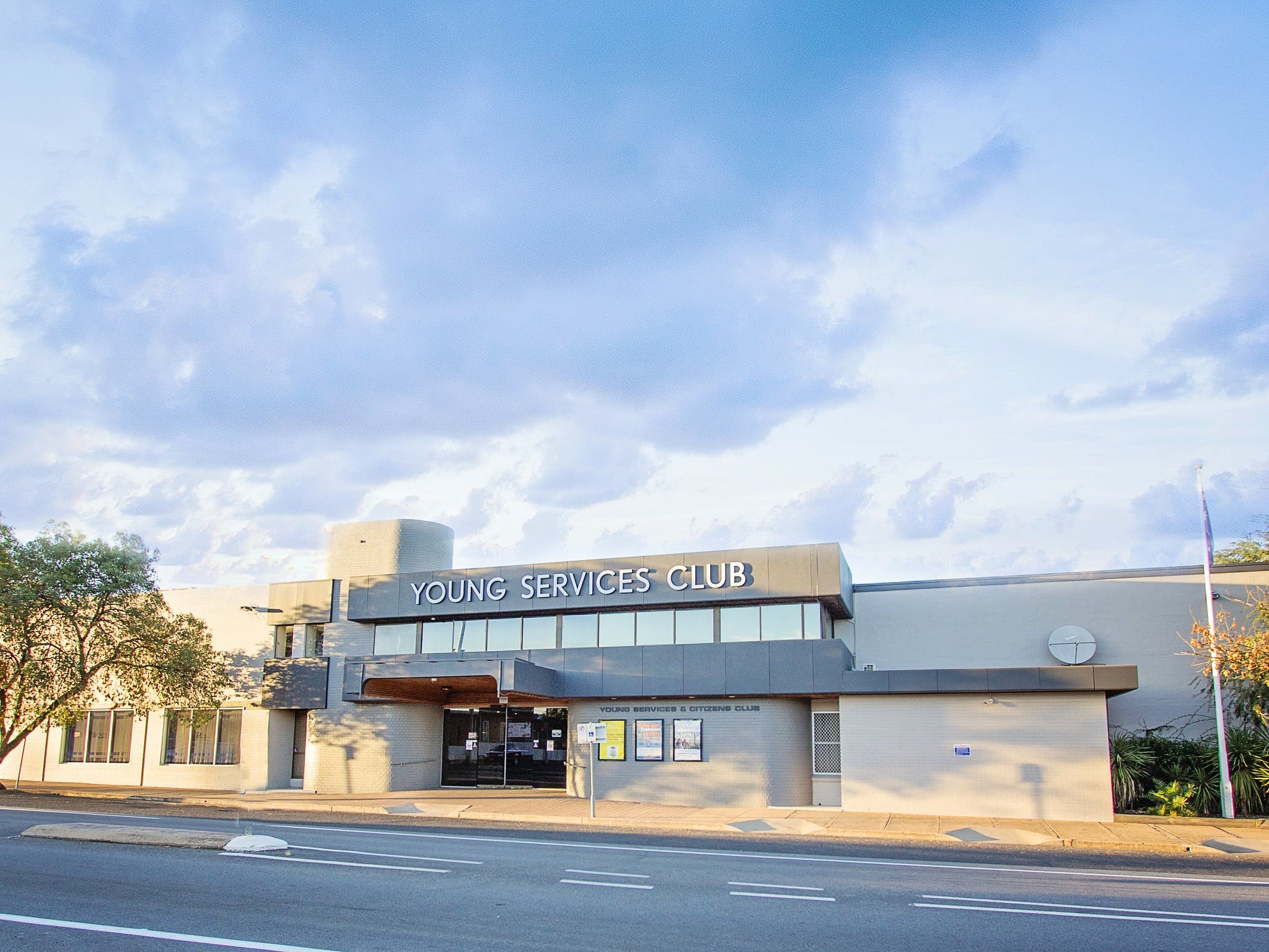 Young Services Club | Best Restaurants of Australia