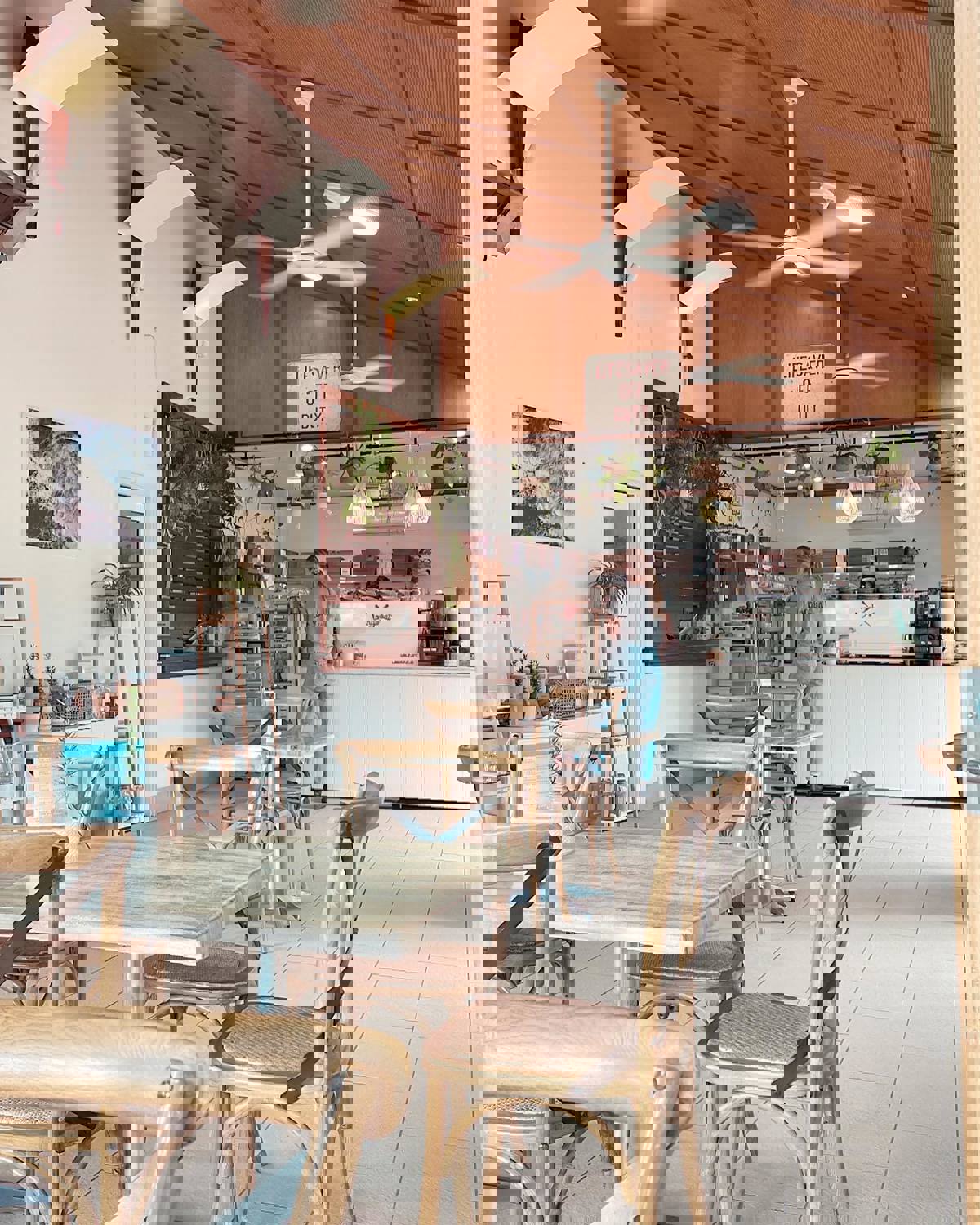 LongBoat Cafe | Best Restaurants Australia