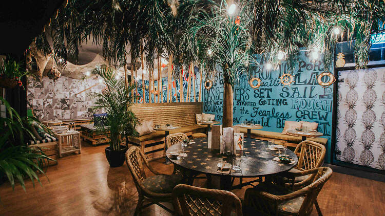 Aloha Bar & Dining | Gold Coast Bars | Best Restaurants of Australia
