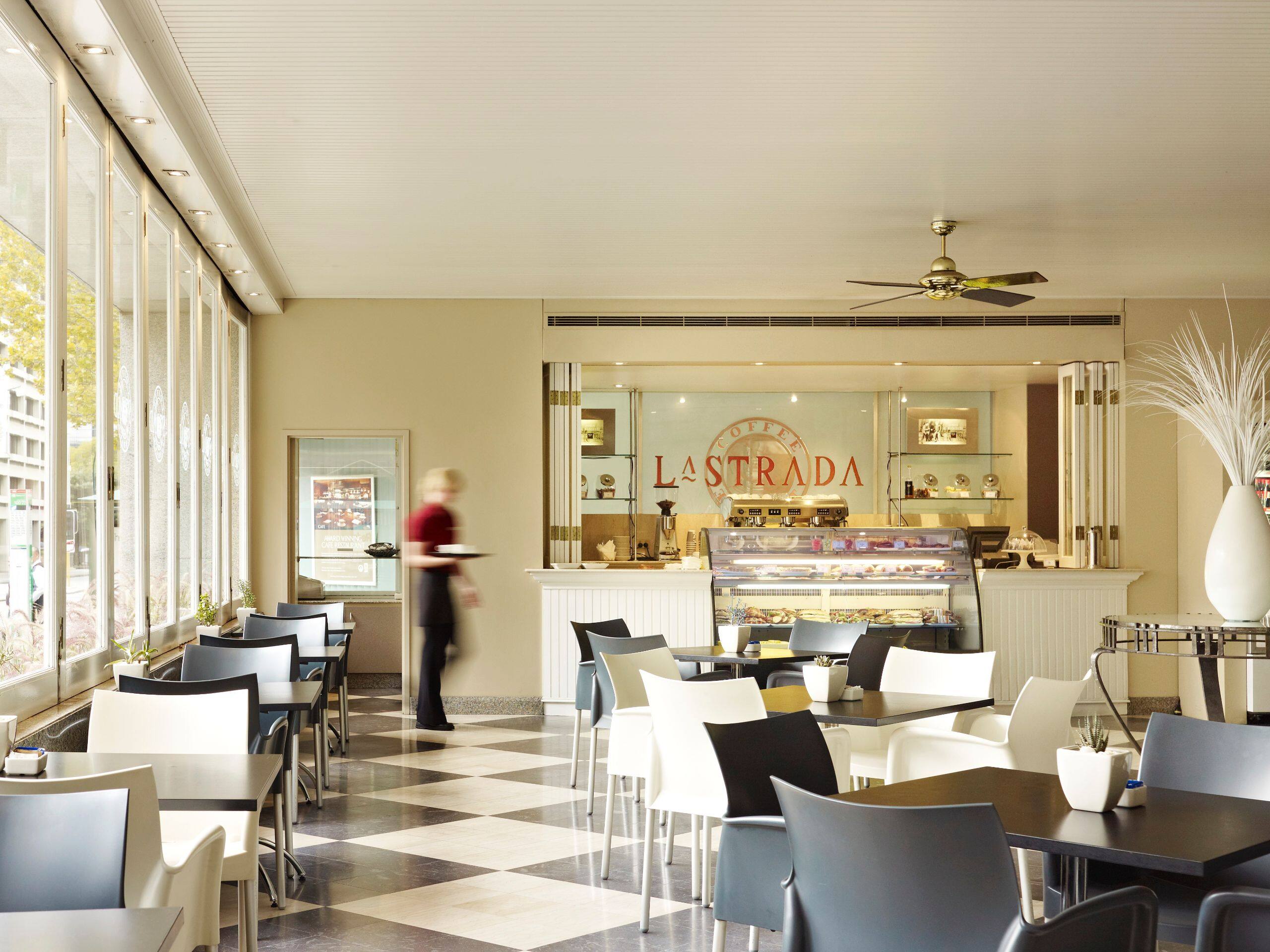 Cafe Restaurant - Hyatt Regency Perth | Best Restaurants of Australia