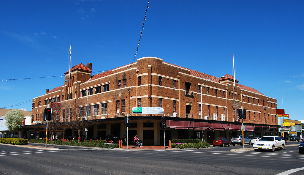 Hotel Canobolas | Best Restaurants of Australia