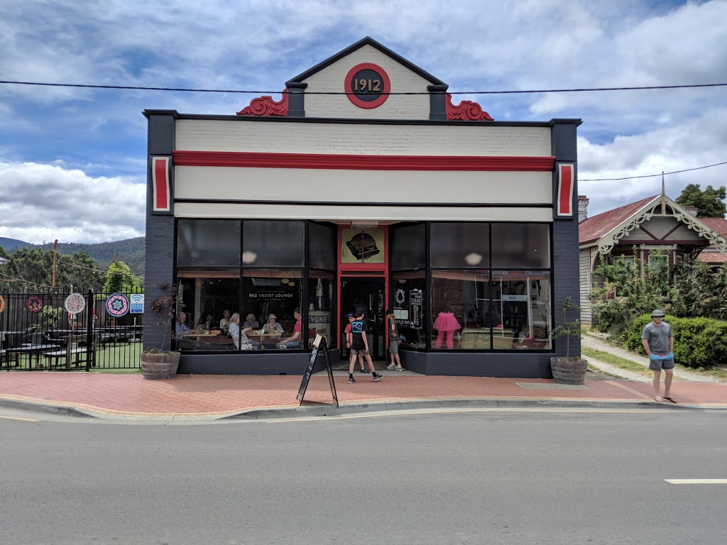 The Red Velvet Lounge | Best Restaurants of Australia