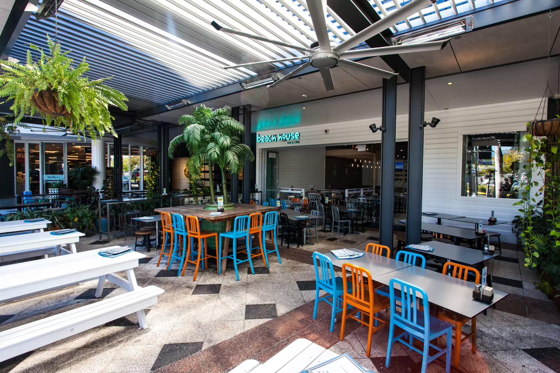 Beach House Bar & Grill Chermside | Best Restaurants of Australia