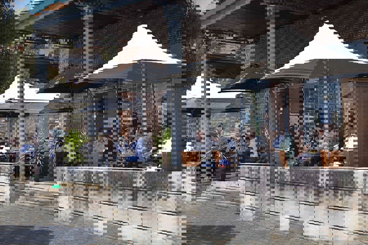 Zebra Lounge | Best Restaurants of Australia