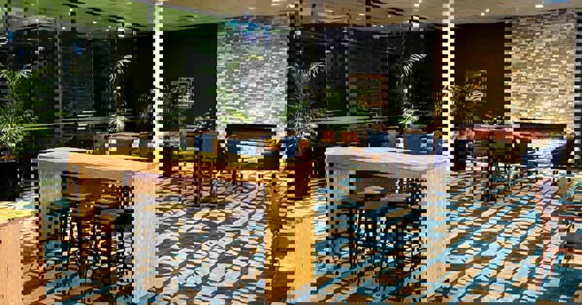 Kellys' Bar and Bistro at Panthers Bathurst | Best Restaurants Australia