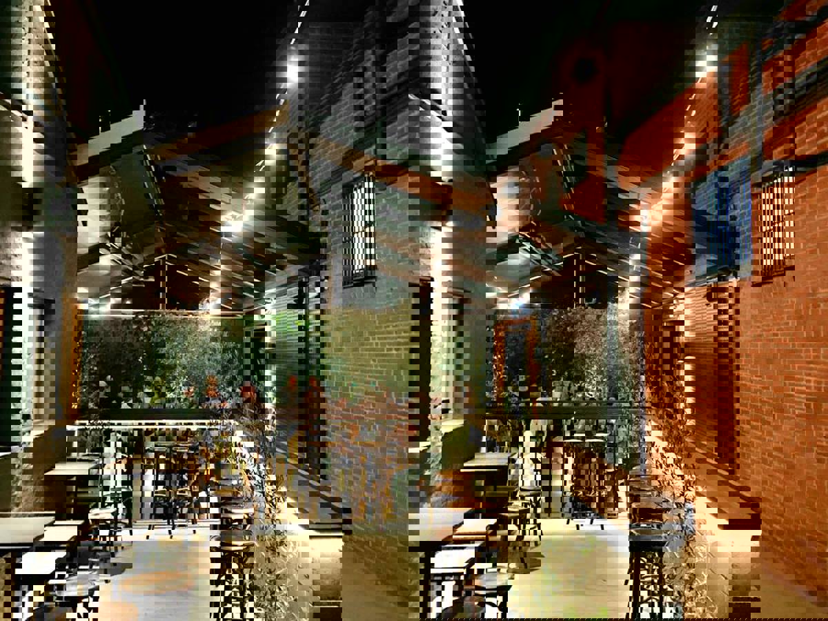 Centra Hotel | Best Restaurants of Australia